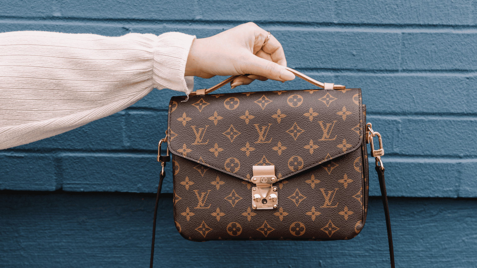 18 Most Popular Louis Vuitton Bags Of All Time: Old & New - Rare Pursuits